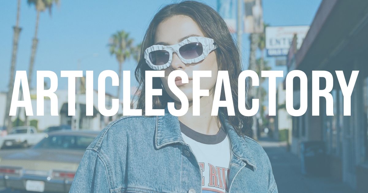 Vooglam Festival Guide: Summer Packing & Eyewear Vibe