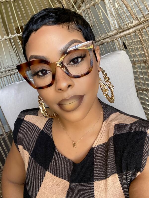 Naila - Square Tortoise Eyeglasses│Vooglam