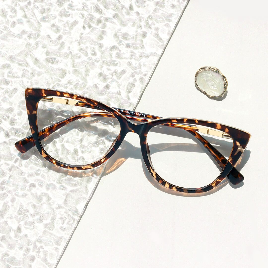 Eider - Cat Eye Tortoise Eyeglasses | Vooglam